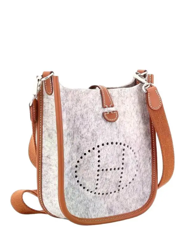 Hermès Evelyne Bag Gen Iii Felt Tpm Crossbody Bag - Grey