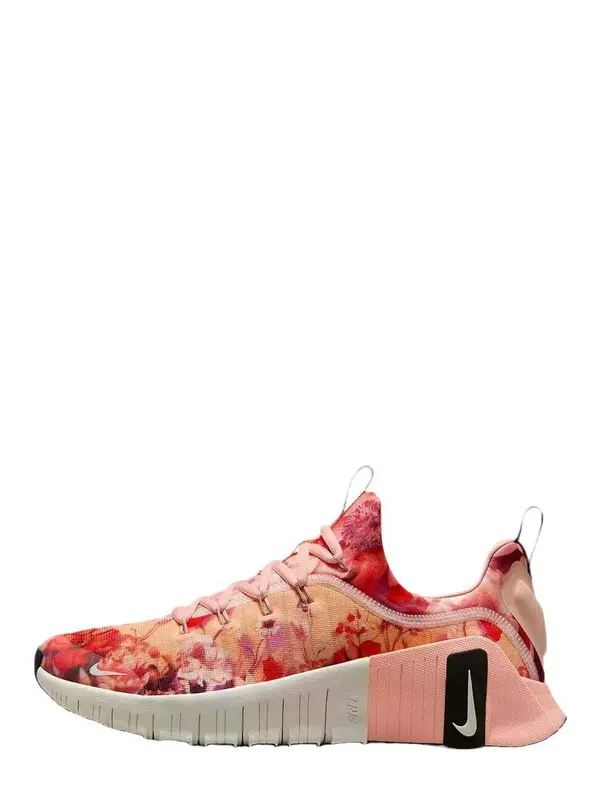 Nike Free Metcon Amp Sneakers - Pink