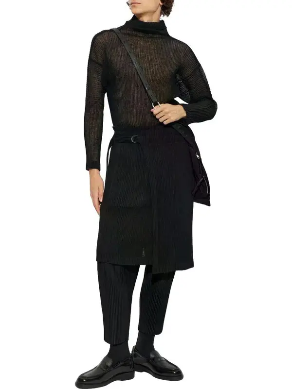 Issey Miyake Pleated Turtleneck Sweater - Black
