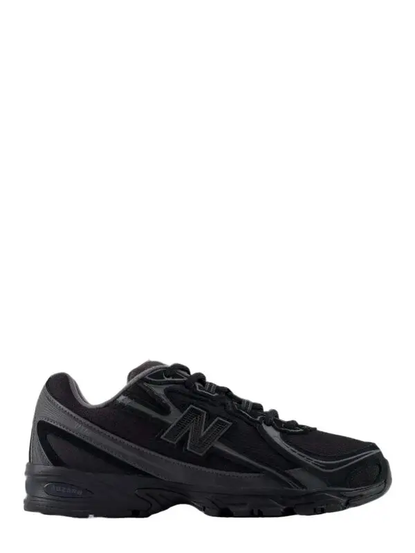 NEW BALANCE 740 Sneakers - Black