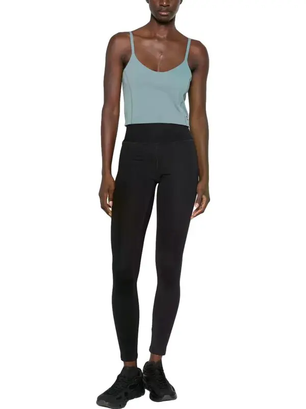 On Studio Crop Top - Blue