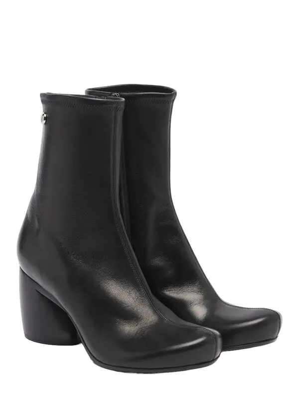 Loewe Oval Leather Ankle Boots - Black