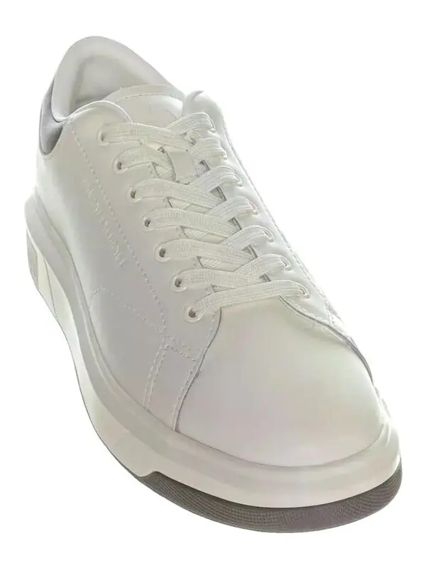 Armani Exchange Logo-embossed Low-top Sneakers - White