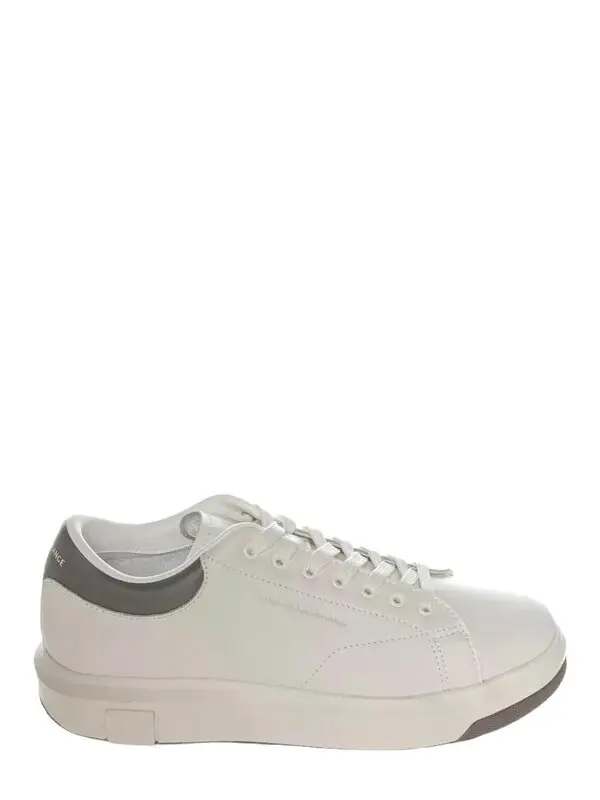 Armani Exchange Logo-embossed Low-top Sneakers - White