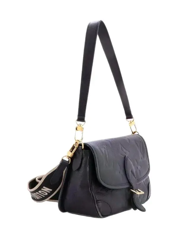 LOUIS VUITTON Monogram Empreinte Giant Shoulder Bag - Black