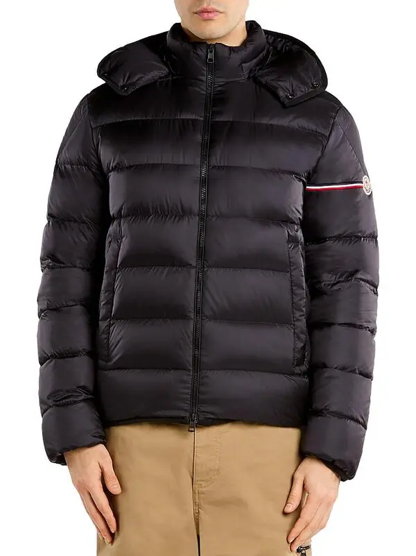 Moncler Ravenlock Hooded Short Down Jacket - Black