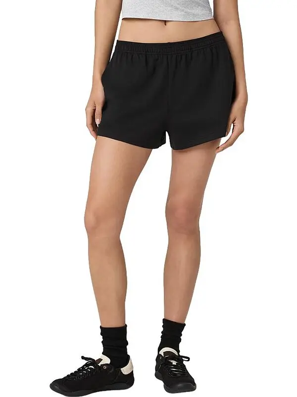 Vuori Halo Shorts - Solid Black