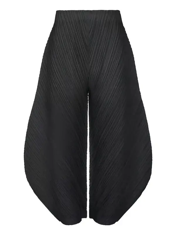 Issey Miyake Pleated Tapered Trousers - Black