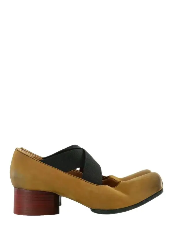 UMA WANG Cross-strap Pleated-toe Ballet Flats - Neutrals