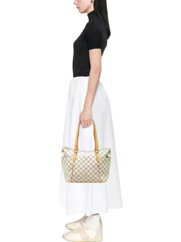 LOUIS VUITTON 2009 Damier Azur Totally Pm Tote Bag - White