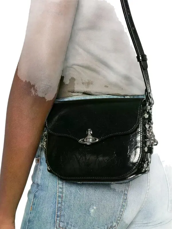 VIVIENNE WESTWOOD Orb-plaque Crinkled-finish Shoulder Bag - Black
