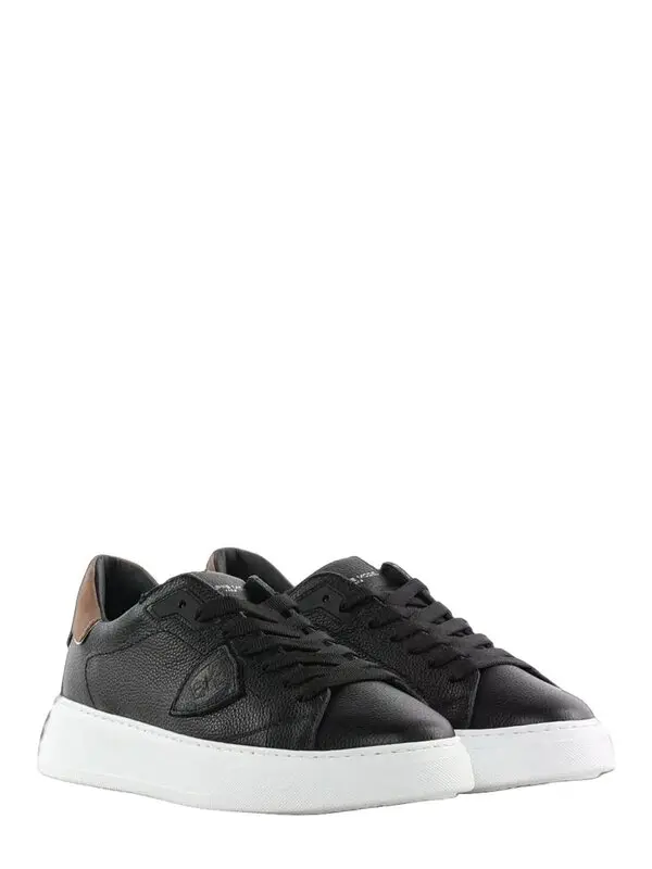 Philippe Model Temple Logo-patch Pebbled-leather Sneakers - Black