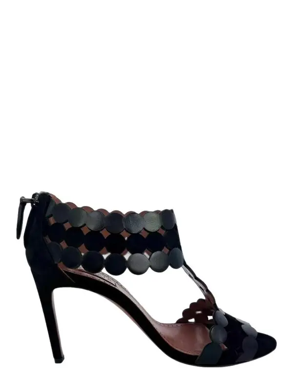 Alaïa Scalloped T-strap Sandals - Black