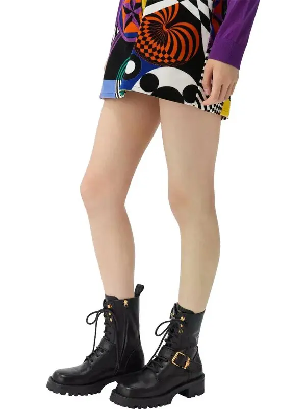 Versace Roxy Leather Boots 35 Mm - Black