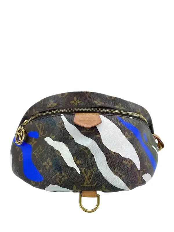LOUIS VUITTON Monogram Giant Jungle Belt Bag - Brown