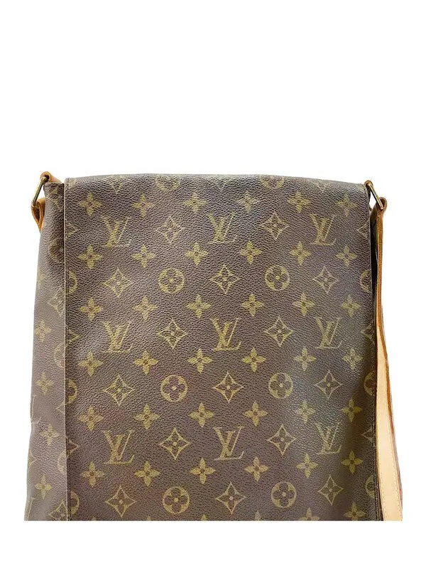 LOUIS VUITTON Monogram Shoulder Bag - Brown