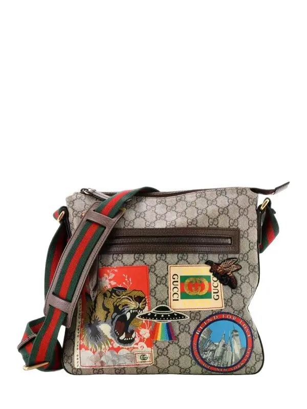 Gucci Courrier Zip Messenger Gg Coated Canvas With Applique Medium Crossbody Bag - Brown