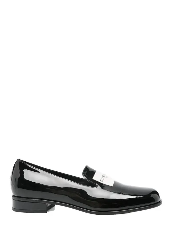 Givenchy Tux Loafers In Patent Leather - Black