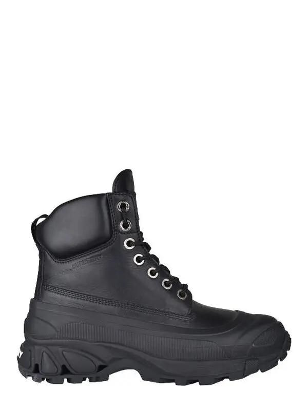 Burberry Arthur Boots - Black