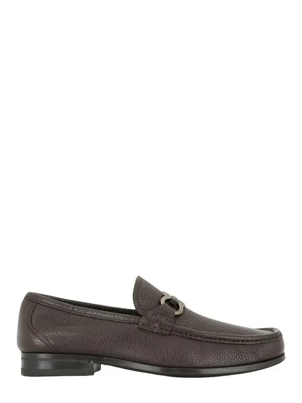 FERRAGAMO Textured Calf Leather Mocassino Grandioso Loafers - Brown