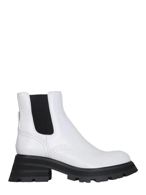 Alexander McQueen Wander Chelsea Boots - Cream