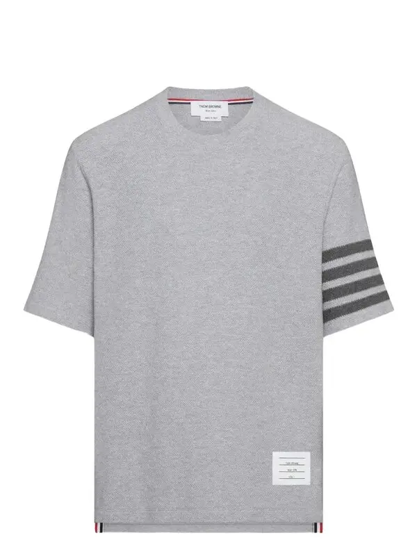 Thom Browne T-shirt With 4-stripe Detail - Gray
