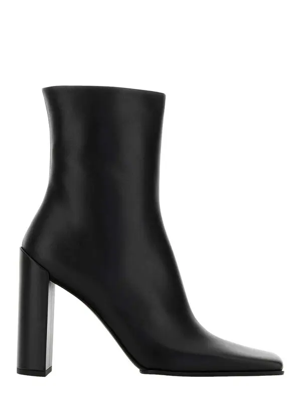 Alaïa Leather Ankle Boots - Black