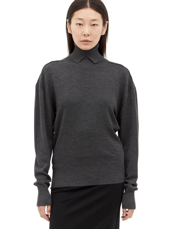 Burberry Wool High Neck Sweater - Gray