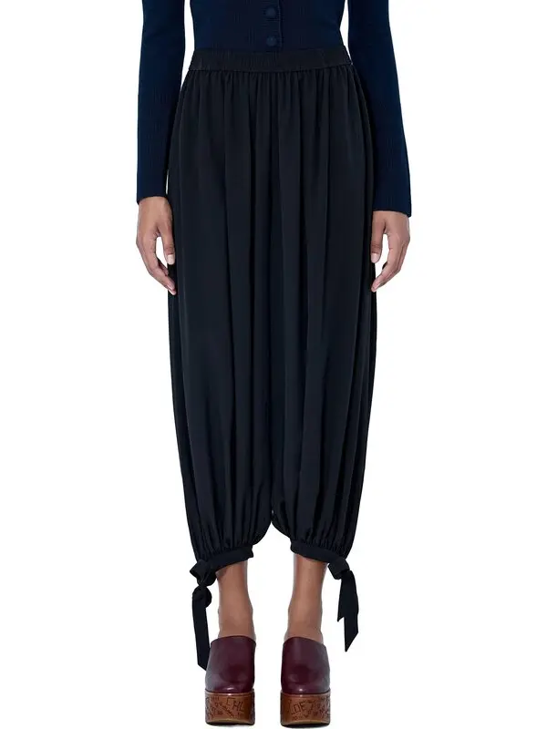 Chloé Fluid Pleated Crêpe De Chine Trousers - Black