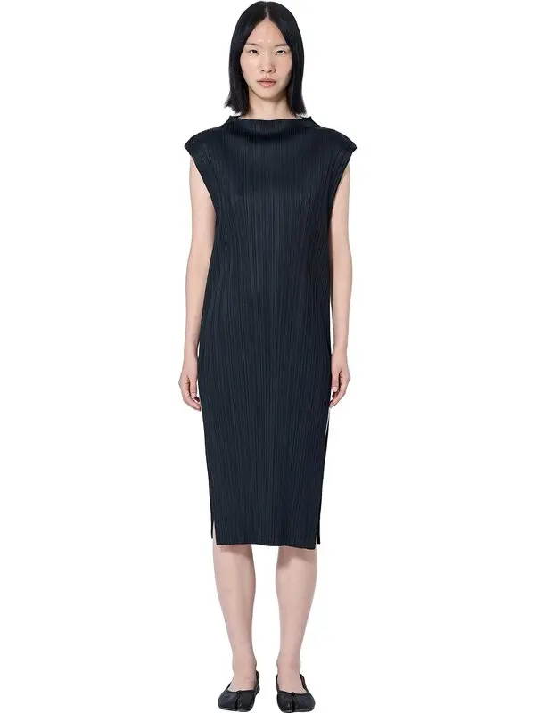 Issey Miyake Swing Solid Tunic Dress - Black