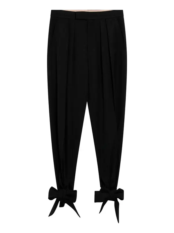 Chloé Pleated Fluid Crêpe De Chine Trousers - Black