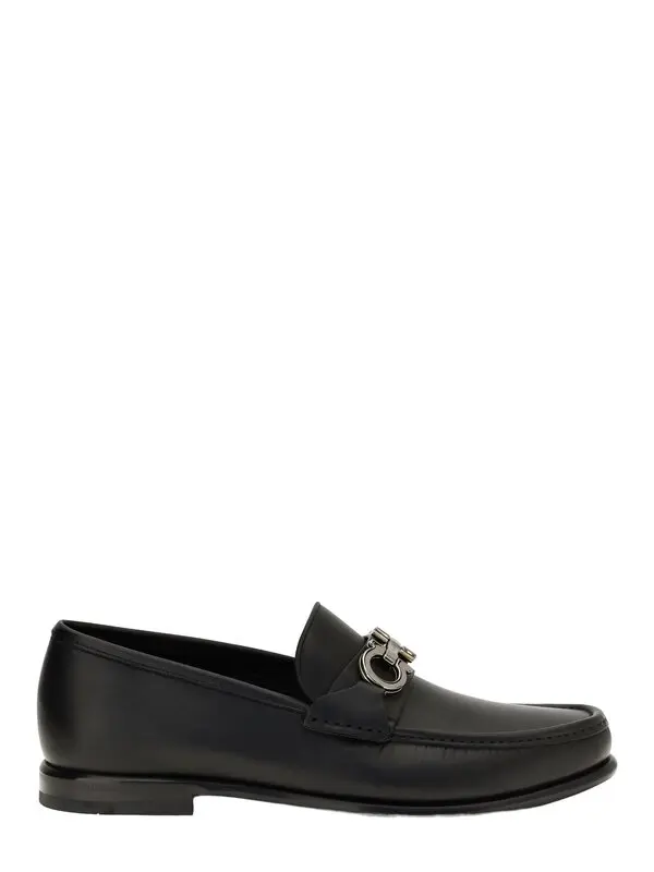 FERRAGAMO Gancini Loafers - Black