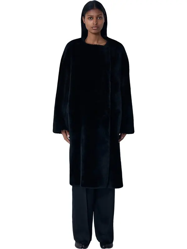 TOTEME Shearling Coat - Black
