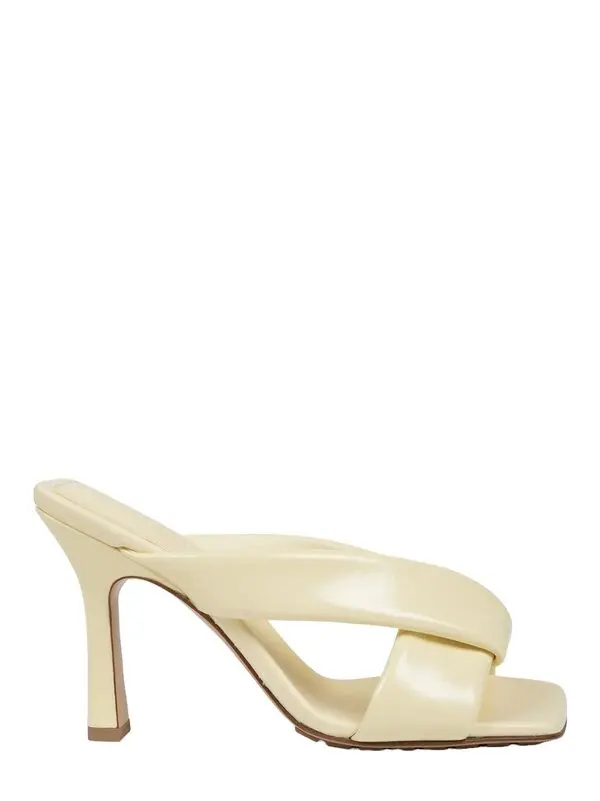 Bottega Veneta Leather Sandals - Cream