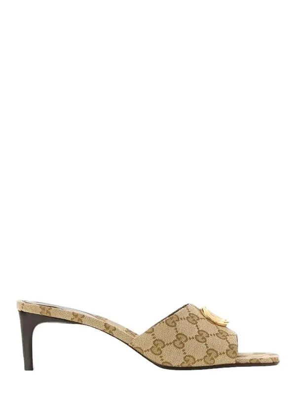 Gucci Gg Supreme Canvas Logo Plaque Mules - Cream