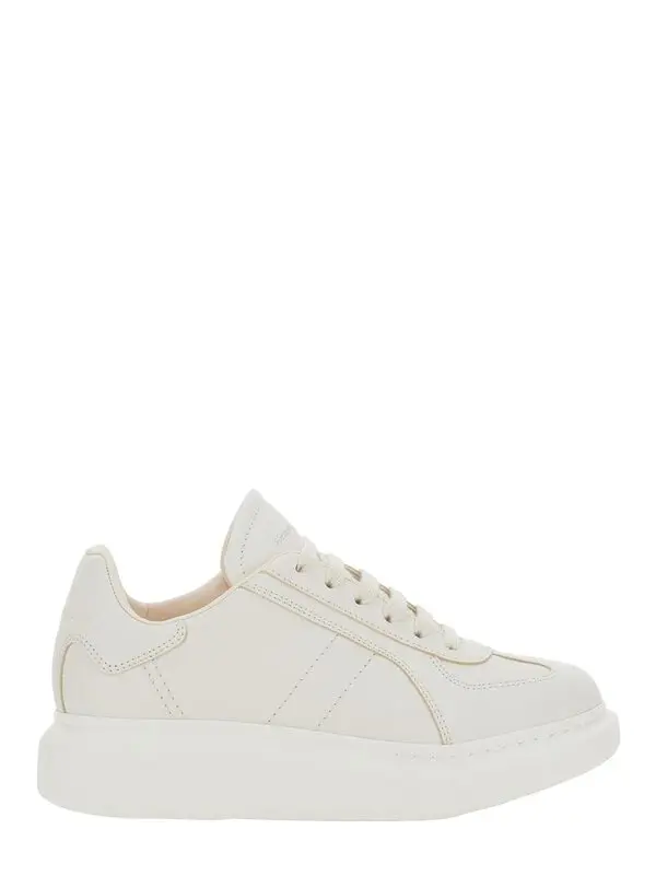 Alexander McQueen White Sneakers With Logo Patch On The Tongue And Embossed Logo On The Heel In Leather - Multicolor