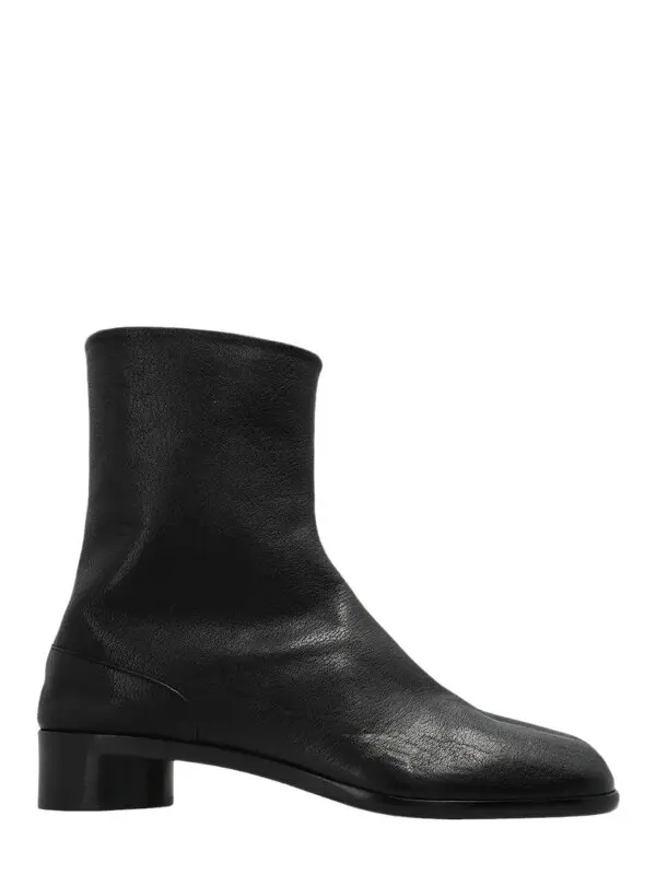 MAISON MARGIELA Leather Tabi Ankle Boot - Black