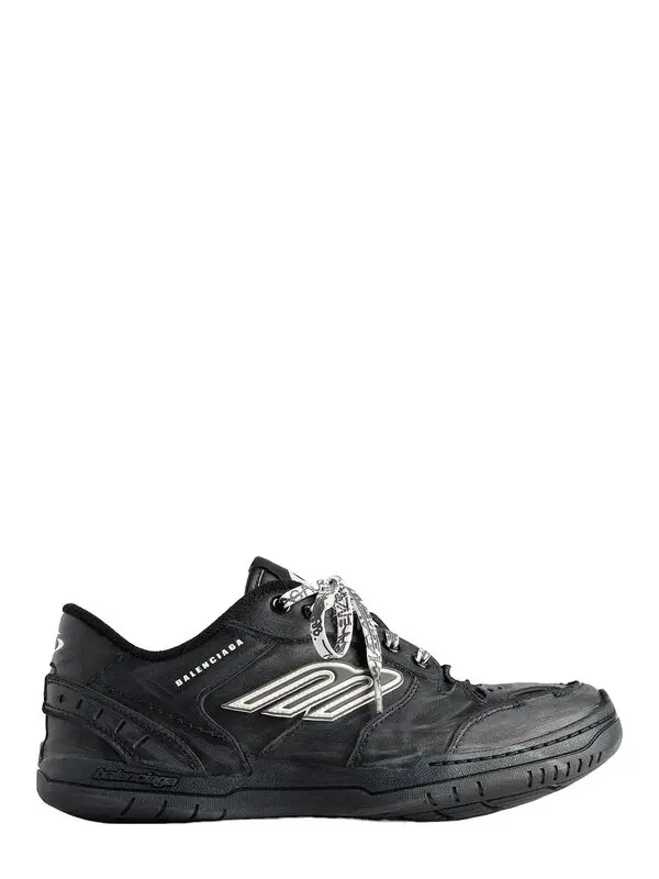 Balenciaga Hamptons Worn-out Effect Sneakers - Black