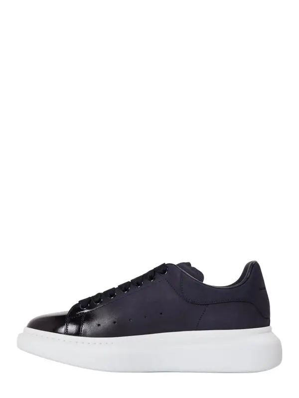 Alexander McQueen Paneled Leather Platform Sneakers - Black