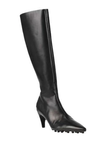 Marni Solid Pointed Leather Boots - Black