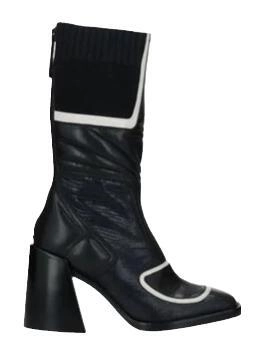Chloé Minimalist Square-toe Ankle Boots - Black