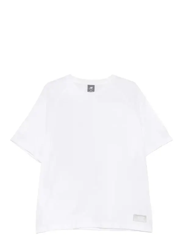 NEW BALANCE Raglan-sleeve Logo-print T-shirt - White