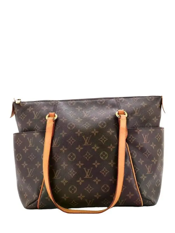 LOUIS VUITTON Monogram Canvas Shoulder Bag - Brown