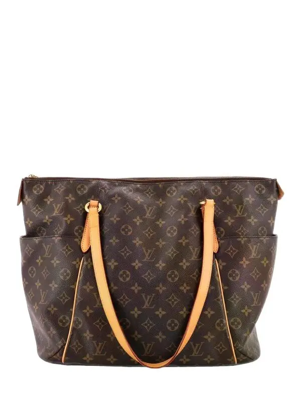 LOUIS VUITTON Monogram Canvas Totally Gm Shoulder Bag - Brown