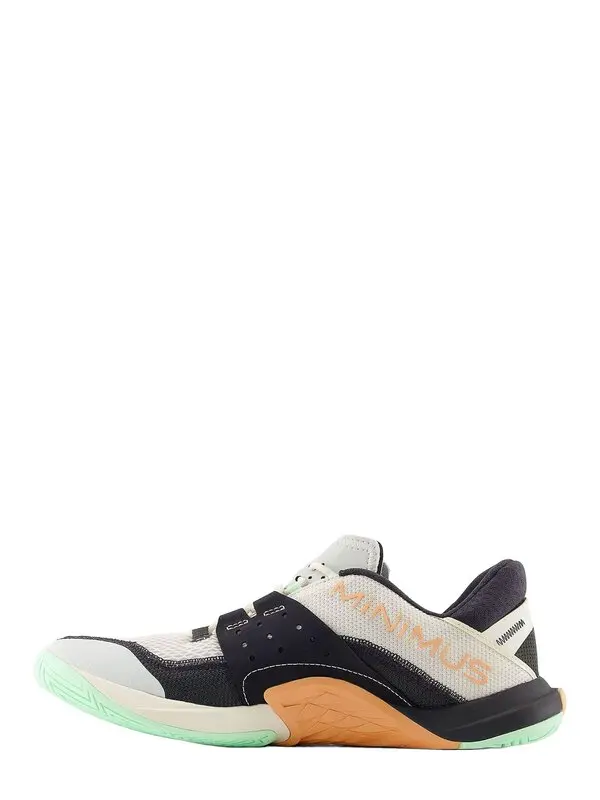 NEW BALANCE Minimus Tr V2 Sneakers - Beige