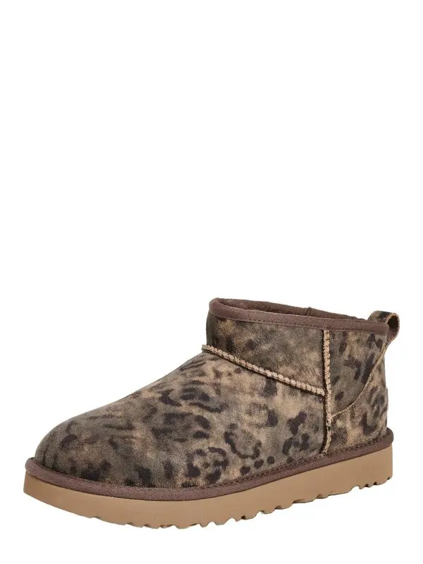 UGG Classic Ultra Mini Spotted Boots - Chestnut