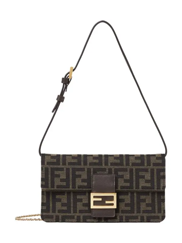 Fendi Mini Baguette Ff Logo Shoulder Wallet Bag With Chain Strap, 11.5cm X 21cm X 5.5cm - Marrone