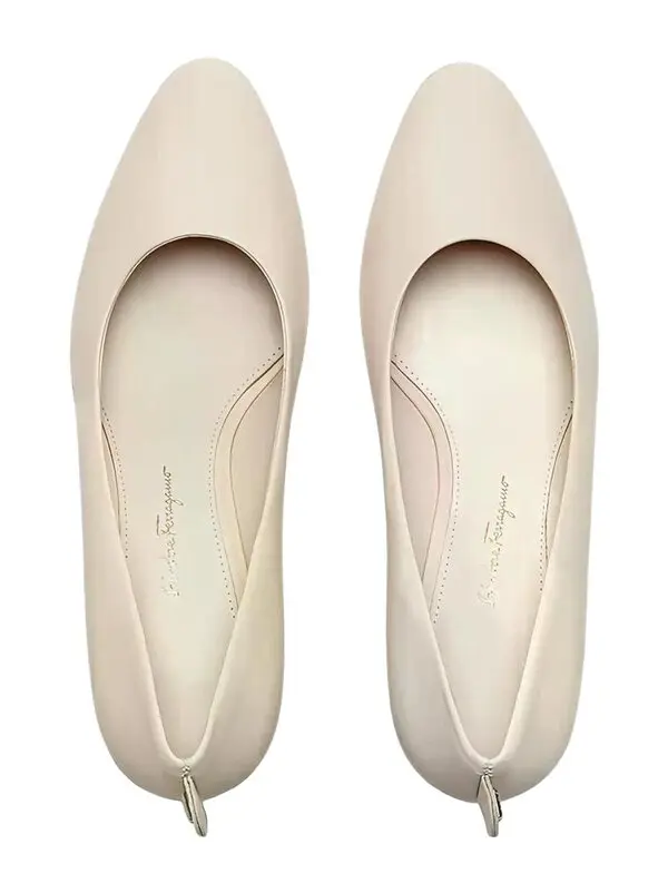 FERRAGAMO Judy Pointed Pumps - White