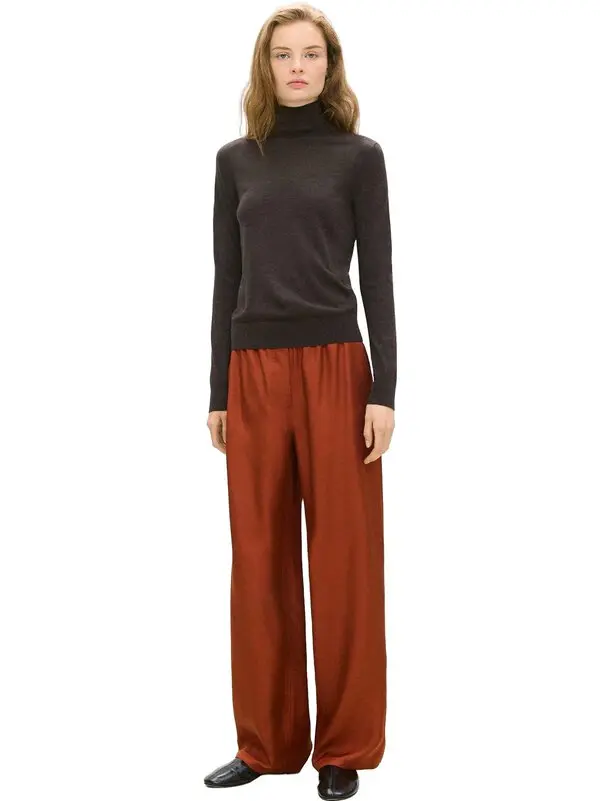 Theory Flowy Pant In Mod Silk Twill - Umber