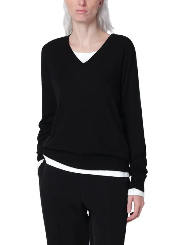THE ROW Phora Cashmere V-neck Sweater - Black